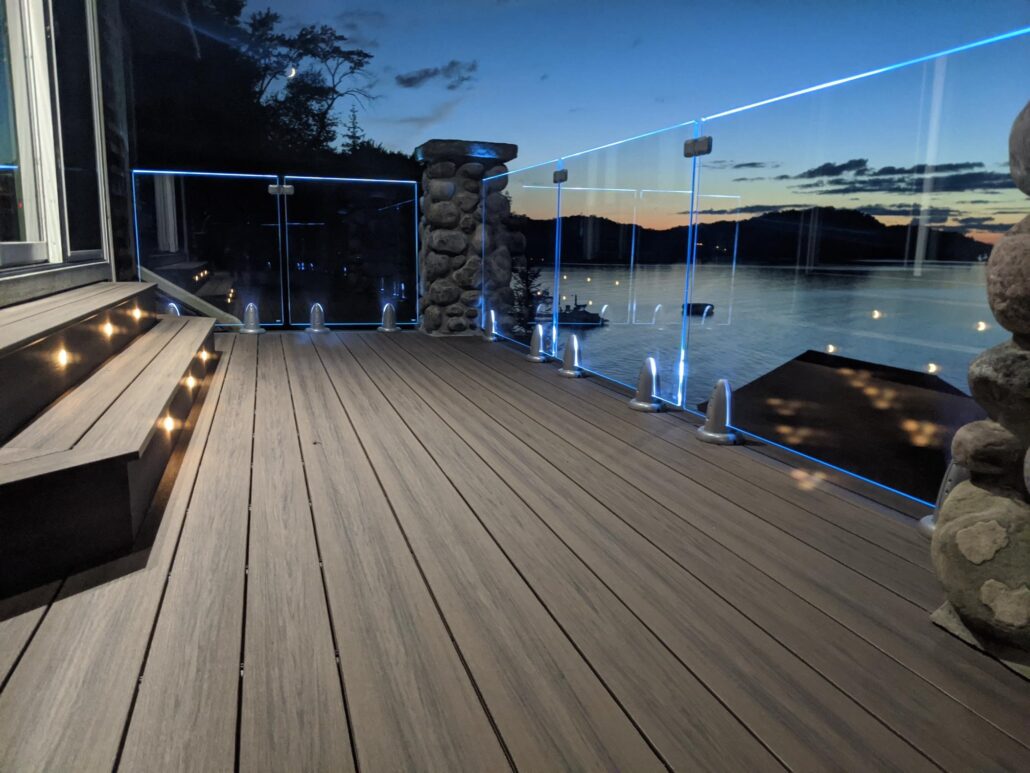 Glass and Aluminum Hand Railing - Blue Ridge Aluminum Co.